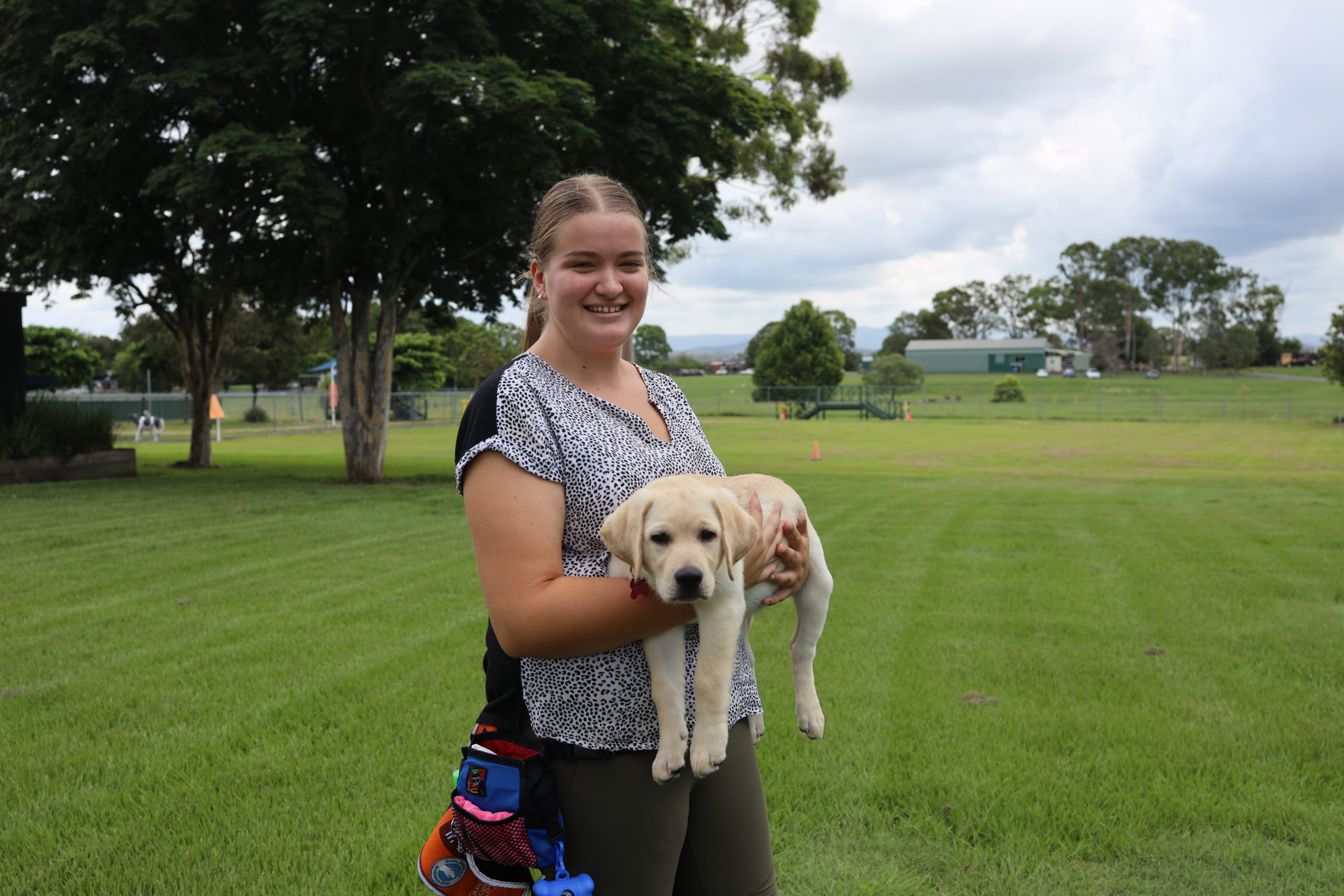 Chloe follows in her mum's footsteps... - Guide Dogs Queensland